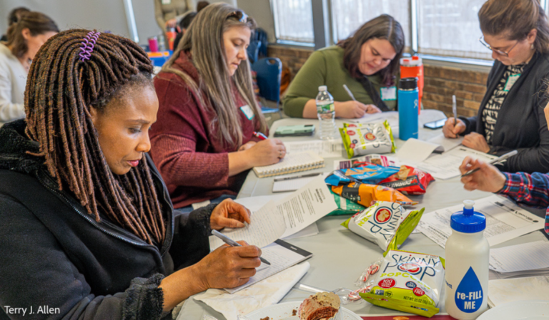 EMPLOYMENT & CAREER SERVICES - Vermont Works for Women